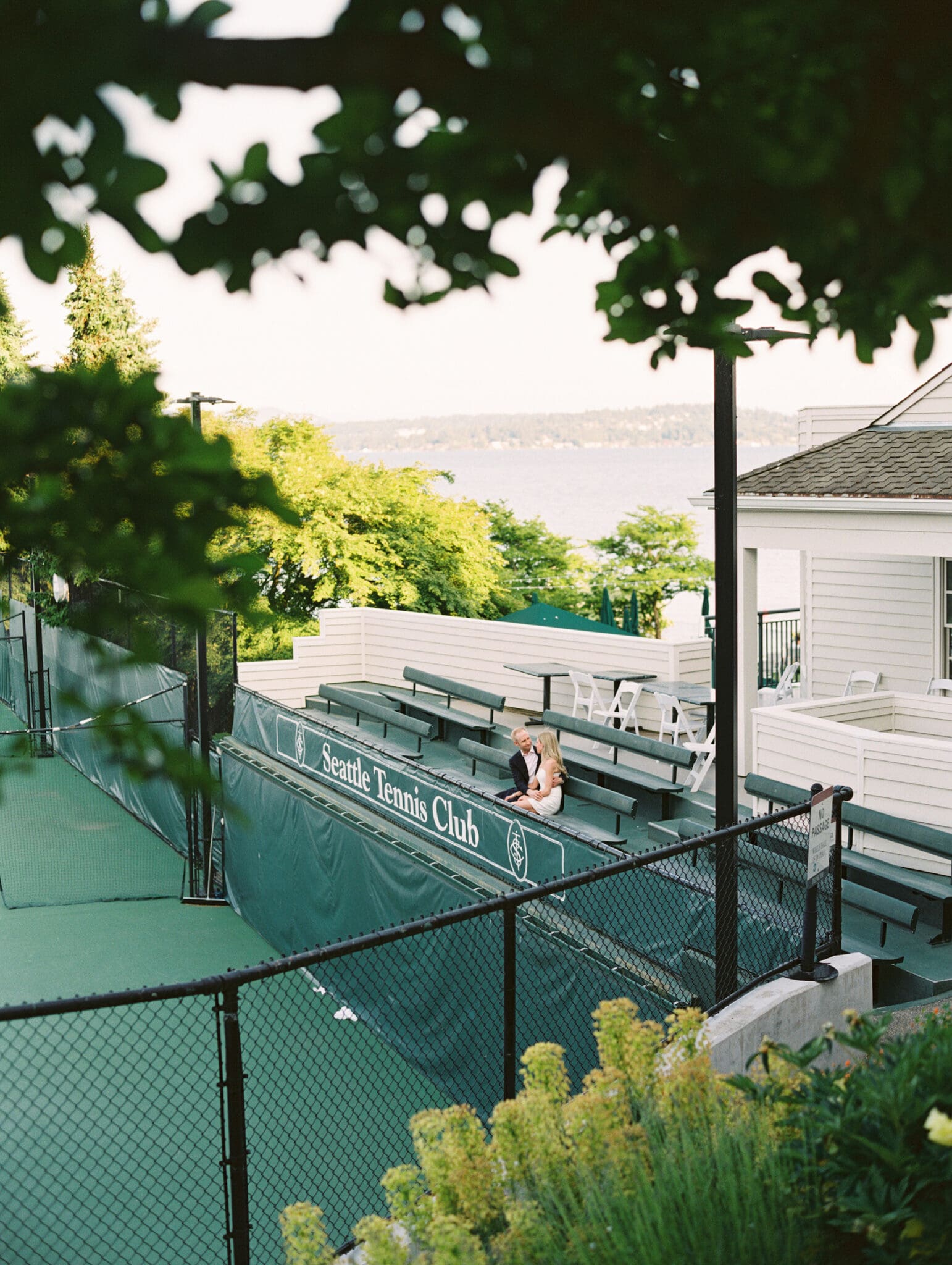 Seattle Tennis Club Engagement : Nostalgic and Elegant